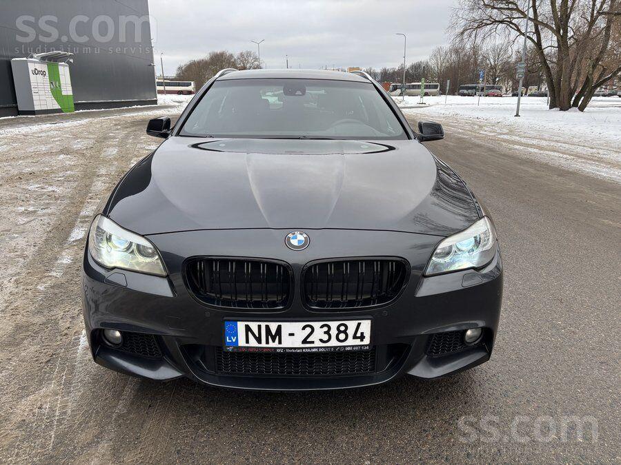 Black BMW 530 2011 in Riga, with an engine capacity of 3.00 L and mileage of 315 thousand km for 8450 €, photo 5 on AUTOMOTO.COM.LV