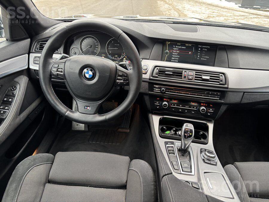 Black BMW 530 2011 in Riga, with an engine capacity of 3.00 L and mileage of 315 thousand km for 8450 €, photo 7 on AUTOMOTO.COM.LV