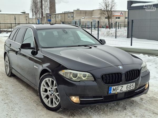 Melns BMW 530 2011 Šilutė, ar dzinēja tilpumu 3.00 L un nobraukumu 360 tūkst. km par 5900 €, foto 9 vietnē AUTOMOTO.COM.LV