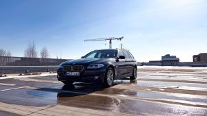 Black BMW 530 2011 in Vilnius, with an engine capacity of 3.00 L and mileage of 399 thousand km for 7000 €, photo  on AUTOMOTO.COM.LV