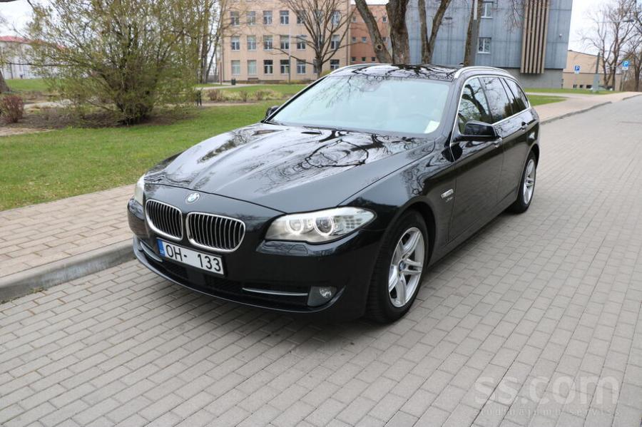 Melns BMW 530 2011 Rēzekne, ar dzinēja tilpumu 3.00 L un nobraukumu 260 tūkst. km par 10100 €, foto 21 vietnē AUTOMOTO.COM.LV