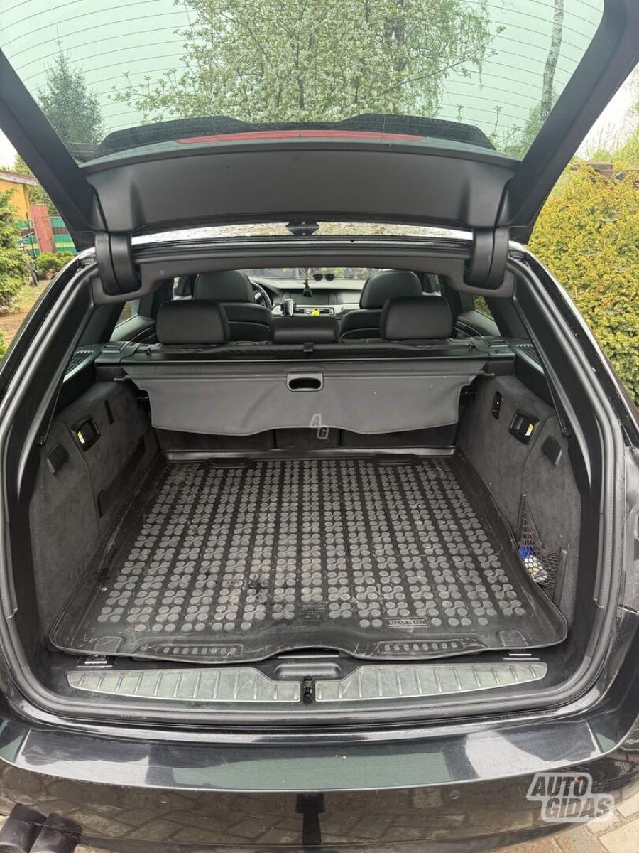 Melns BMW 530 2011 Viļņa, ar dzinēja tilpumu 3.00 L un nobraukumu 309 tūkst. km par 11999 €, foto 21 vietnē AUTOMOTO.COM.LV