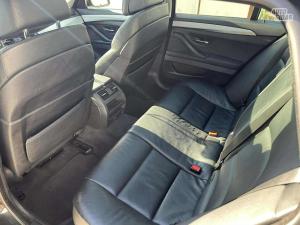Black BMW 530 2011 in Vilnius, with an engine capacity of 3.00 L and mileage of 325 thousand km for 5200 €, photo 6 on AUTOMOTO.COM.LV
