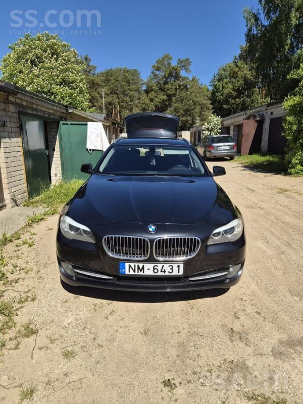 Melns BMW 530 2011 Ogre, ar dzinēja tilpumu 3.00 L un nobraukumu 357 tūkst. km par 7800 €, foto 4 vietnē AUTOMOTO.COM.LV
