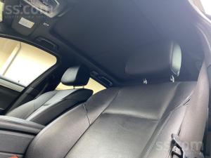 Black BMW 530 2011 in Riga, with an engine capacity of 3.00 L and mileage of 256 thousand km for 10500 €, photo 17 on AUTOMOTO.COM.LV