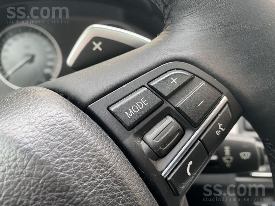 Black BMW 530 2011 in Riga, with an engine capacity of 3.00 L and mileage of 256 thousand km for 10500 €, photo 20 on AUTOMOTO.COM.LV
