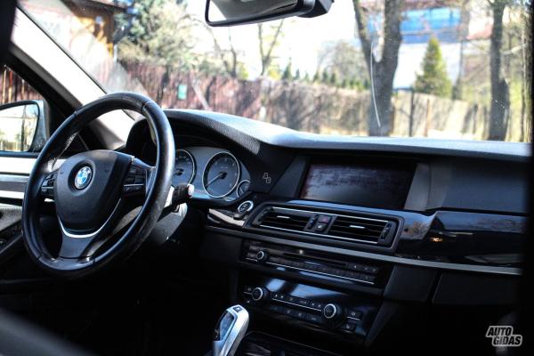 Черный БМВ 530 2011 в Вильнюс, объемом двигателя 3.00 л и пробегом 400 тыс. км за 6400 €, фото 5 на AUTOMOTO.COM.LV