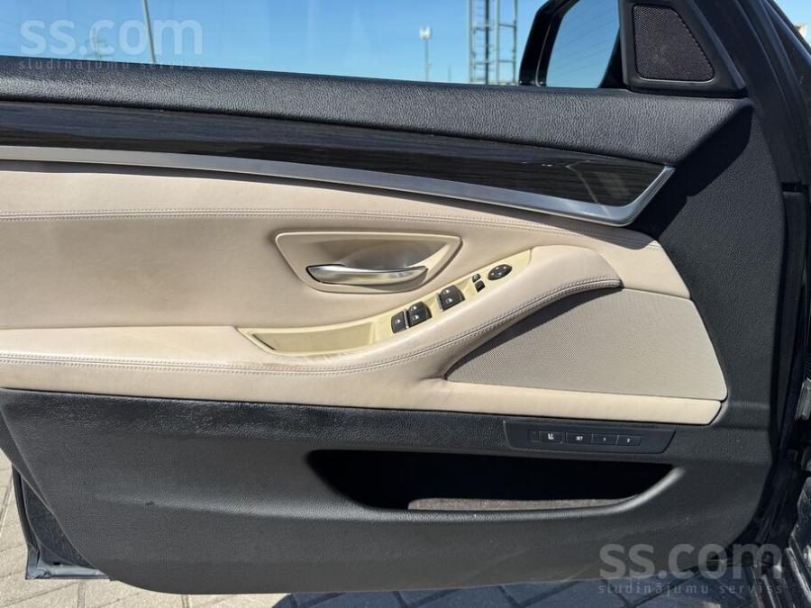 Melns BMW 530 2011 Rīga, ar dzinēja tilpumu 3.00 L un nobraukumu 330 tūkst. km par 8900 €, foto 23 vietnē AUTOMOTO.COM.LV