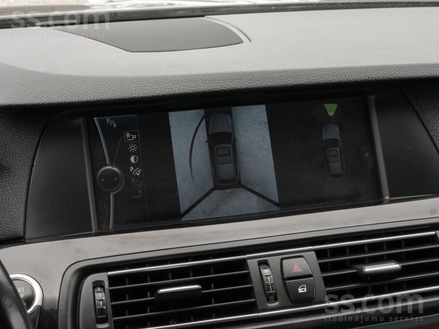 Melns BMW 530 2011 Liepāja, ar dzinēja tilpumu 3.00 L un nobraukumu 374 tūkst. km par 8900 €, foto 11 vietnē AUTOMOTO.COM.LV
