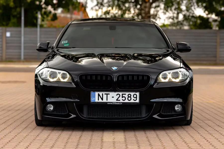 Melns BMW 530 2011 Jelgava, ar dzinēja tilpumu 3.00 L un nobraukumu 280 tūkst. km par 12700 €, foto 4 vietnē AUTOMOTO.COM.LV