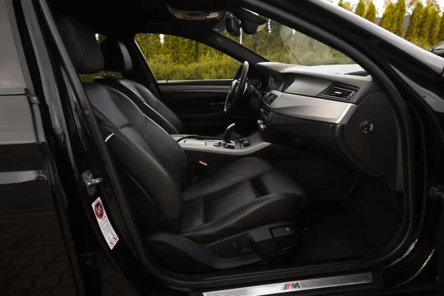 Melns BMW 530 2011 Jelgava, ar dzinēja tilpumu 3.00 L un nobraukumu 280 tūkst. km par 12700 €, foto 10 vietnē AUTOMOTO.COM.LV