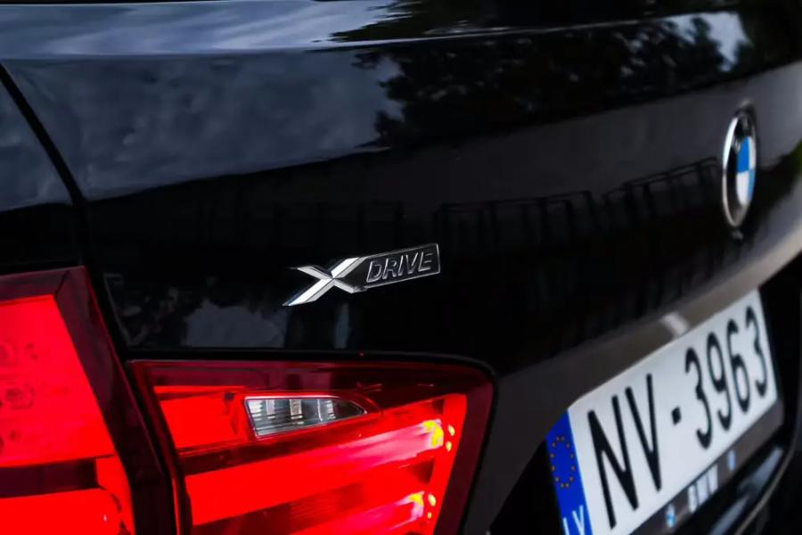 Melns BMW 530 2011 Jelgava, ar dzinēja tilpumu 3.00 L un nobraukumu 269 tūkst. km par 9950 €, foto 9 vietnē AUTOMOTO.COM.LV
