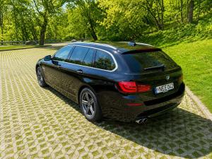 Black BMW 530 2011 in Vilnius, with an engine capacity of 3.00 L and mileage of 380 thousand km for 7400 €, photo 5 on AUTOMOTO.COM.LV