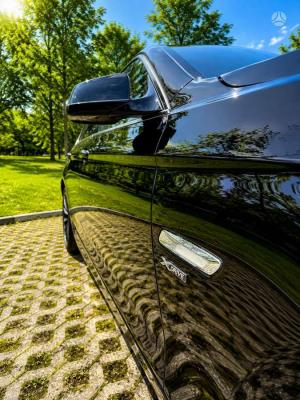 Black BMW 530 2011 in Vilnius, with an engine capacity of 3.00 L and mileage of 380 thousand km for 7400 €, photo 6 on AUTOMOTO.COM.LV