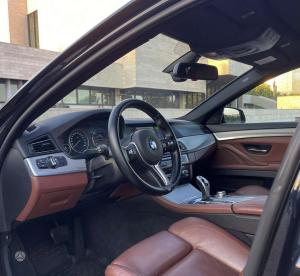 Melns BMW 530 2011 Viļņa, ar dzinēja tilpumu 2.99 L un nobraukumu 325 tūkst. km par 7800 €, foto 17 vietnē AUTOMOTO.COM.LV