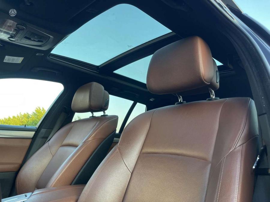 Melns BMW 530 2011 Viļņa, ar dzinēja tilpumu 2.99 L un nobraukumu 325 tūkst. km par 7800 €, foto 21 vietnē AUTOMOTO.COM.LV