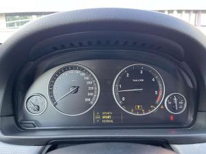 Melns BMW 530 2011 Viļņa, ar dzinēja tilpumu 2.99 L un nobraukumu 325 tūkst. km par 7800 €, foto 25 vietnē AUTOMOTO.COM.LV