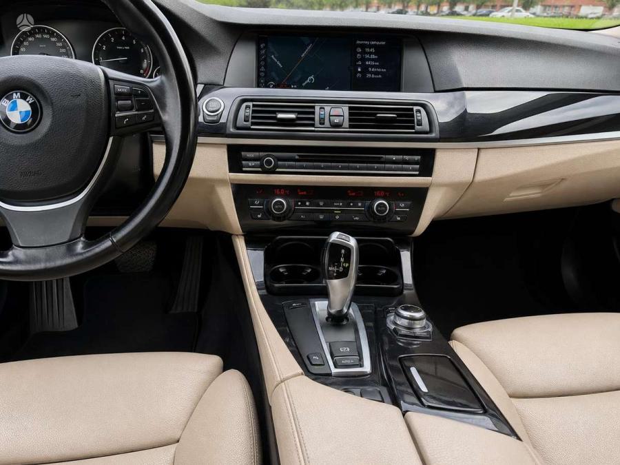 Black BMW 530 2011 in Klaipeda, with an engine capacity of 0.00 L and mileage of 287 thousand km for 7500 €, photo 10 on AUTOMOTO.COM.LV