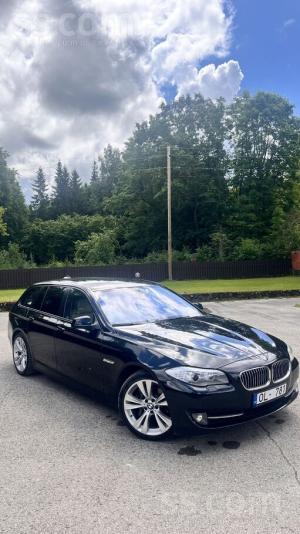Melns BMW 530 2011 Valmiera, ar dzinēja tilpumu 3.00 L un nobraukumu 315 tūkst. km par 9000 €, foto 16 vietnē AUTOMOTO.COM.LV