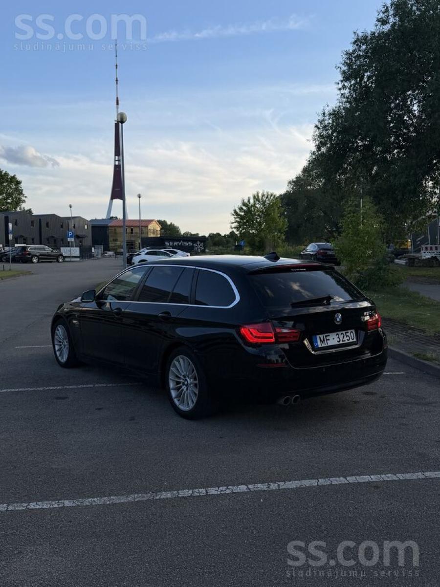 Melns BMW 530 2011 Rīga, ar dzinēja tilpumu 3.00 L un nobraukumu 290 tūkst. km par 6700 €, foto 3 vietnē AUTOMOTO.COM.LV