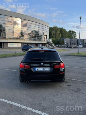 Melns BMW 530 2011 Rīga, ar dzinēja tilpumu 3.00 L un nobraukumu 290 tūkst. km par 6700 €, foto 4 vietnē AUTOMOTO.COM.LV