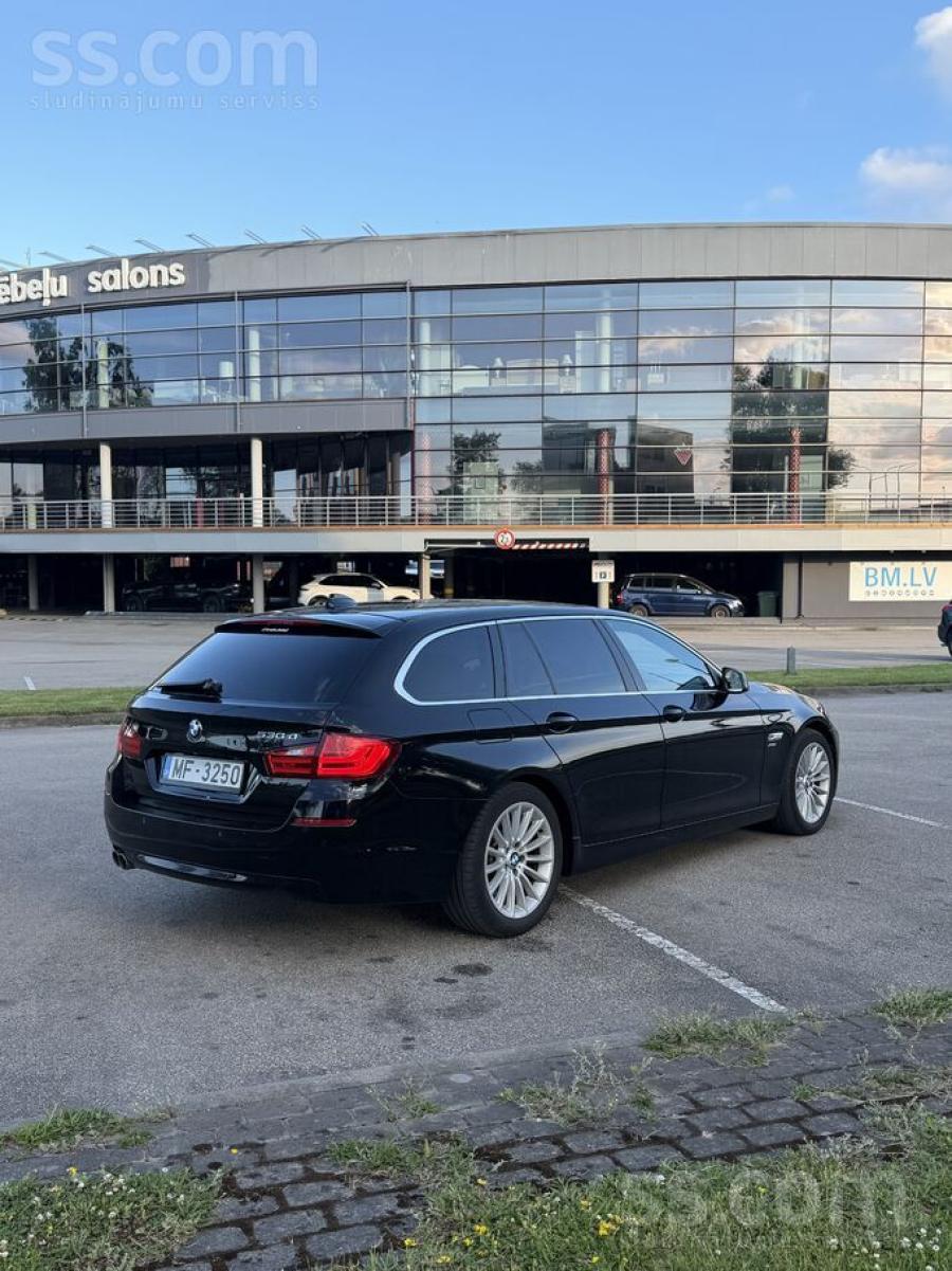 Melns BMW 530 2011 Rīga, ar dzinēja tilpumu 3.00 L un nobraukumu 290 tūkst. km par 6700 €, foto 5 vietnē AUTOMOTO.COM.LV