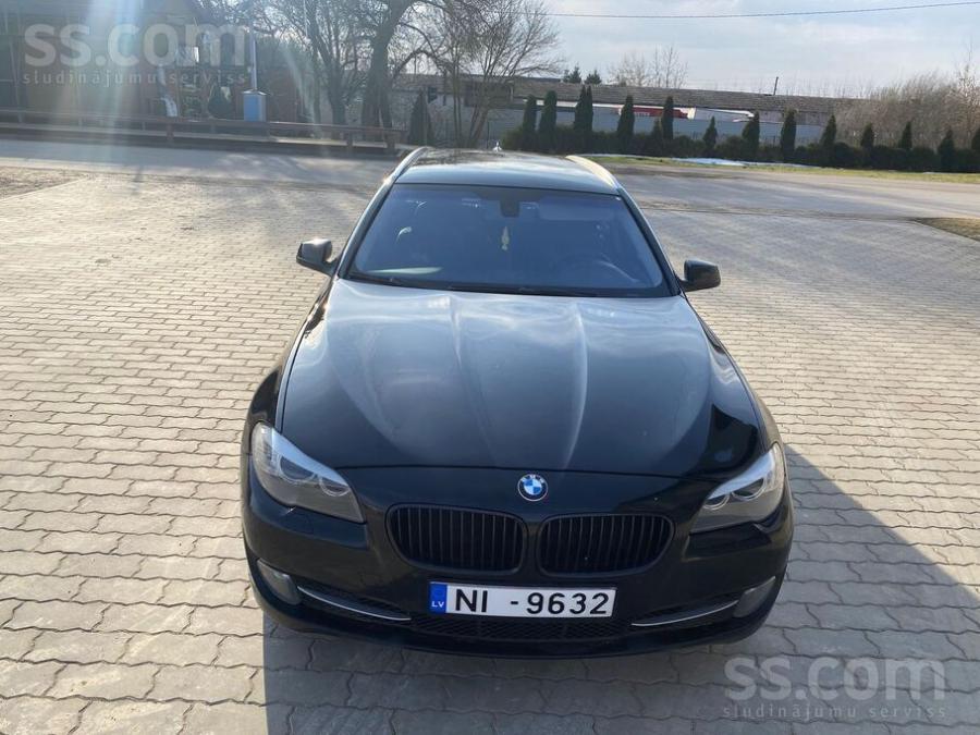 Melns BMW 530 2011 Bauska, ar dzinēja tilpumu 3.00 L un nobraukumu 348 tūkst. km par 7500 €, foto 12 vietnē AUTOMOTO.COM.LV