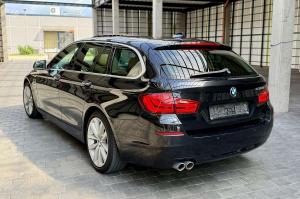Black BMW 530 2011 in Vilnius, with an engine capacity of 2.99 L and mileage of 323 thousand km for 8250 €, photo 14 on AUTOMOTO.COM.LV
