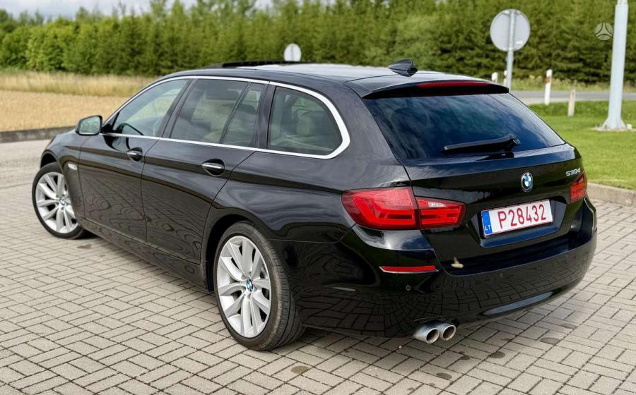 Black BMW 530 2011 in Vilnius, with an engine capacity of 2.99 L and mileage of 323 thousand km for 8250 €, photo 21 on AUTOMOTO.COM.LV