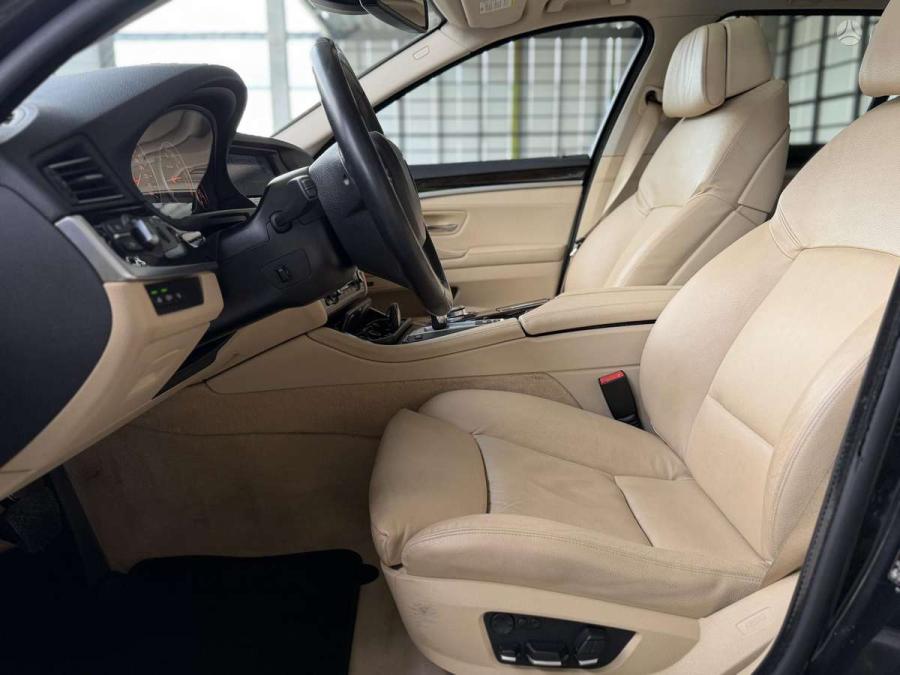 Black BMW 530 2011 in Vilnius, with an engine capacity of 2.99 L and mileage of 323 thousand km for 8250 €, photo 27 on AUTOMOTO.COM.LV