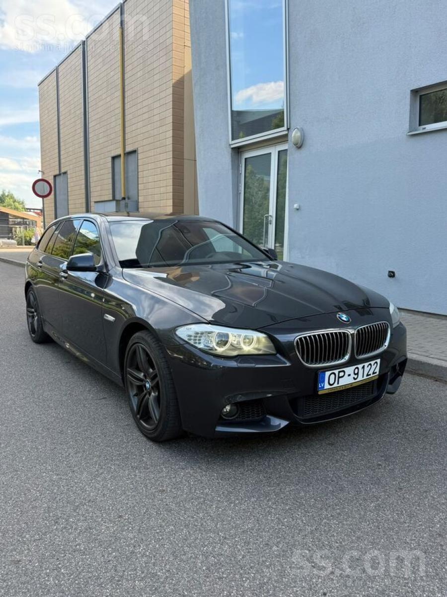 Black BMW 530 2011 in Riga, with an engine capacity of 3.00 L and mileage of 0 thousand km for 9900 €, photo 1 on AUTOMOTO.COM.LV