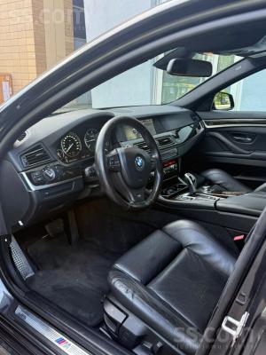 Black BMW 530 2011 in Riga, with an engine capacity of 3.00 L and mileage of 0 thousand km for 9900 €, photo 6 on AUTOMOTO.COM.LV