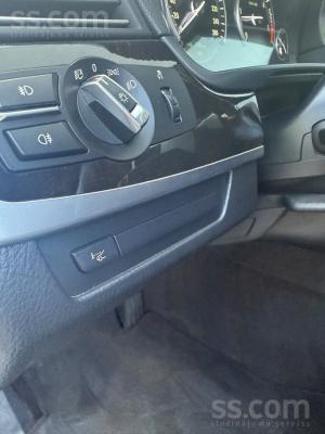 Black BMW 530 2011 in Riga, with an engine capacity of 3.00 L and mileage of 0 thousand km for 9900 €, photo 8 on AUTOMOTO.COM.LV