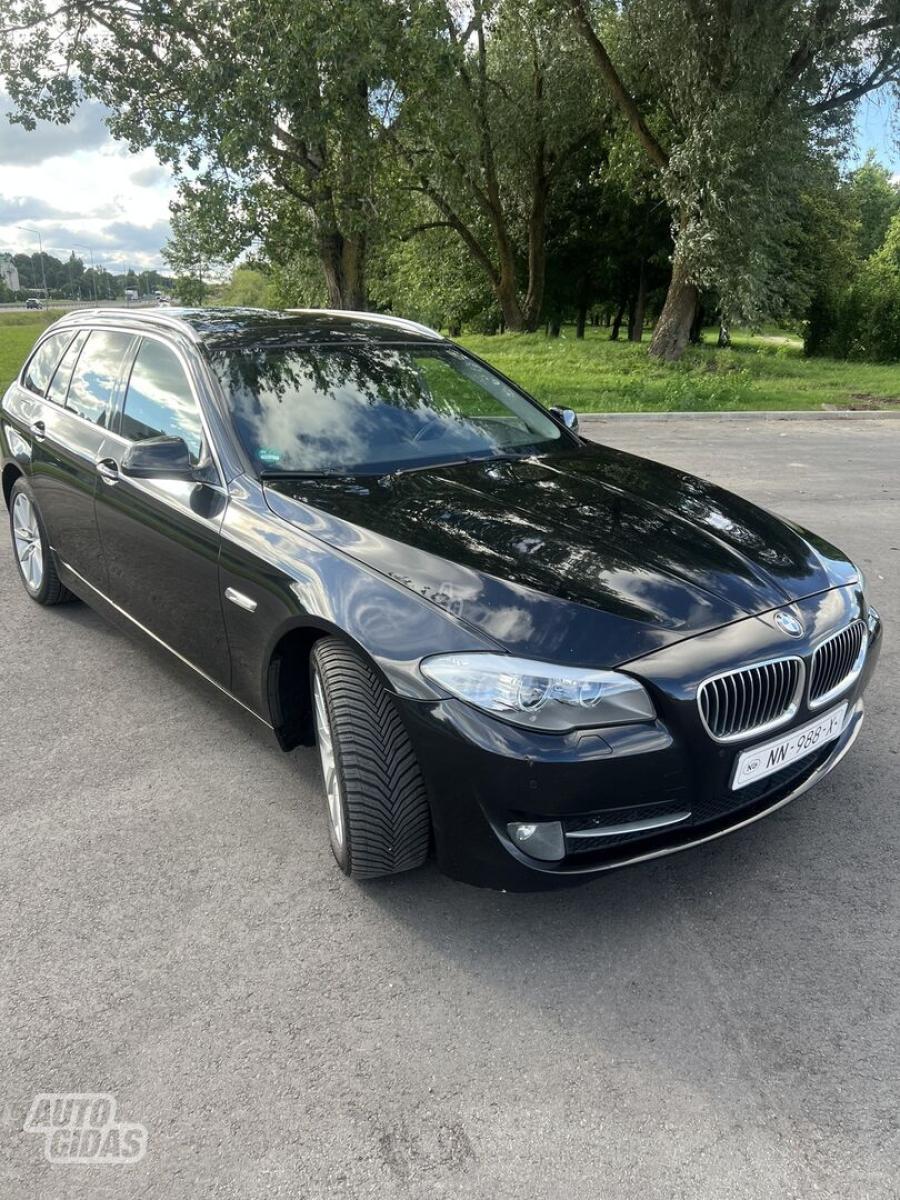 Melns BMW 530 2011 Radviliškis, ar dzinēja tilpumu 3.00 L un nobraukumu 450 tūkst. km par 6500 €, foto 4 vietnē AUTOMOTO.COM.LV