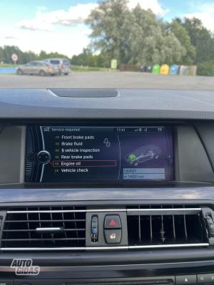 Melns BMW 530 2011 Radviliškis, ar dzinēja tilpumu 3.00 L un nobraukumu 450 tūkst. km par 6500 €, foto 27 vietnē AUTOMOTO.COM.LV