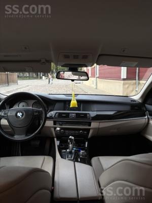 Melns BMW 530 2011 Jelgava, ar dzinēja tilpumu 3.00 L un nobraukumu 270 tūkst. km par 8500 €, foto 9 vietnē AUTOMOTO.COM.LV