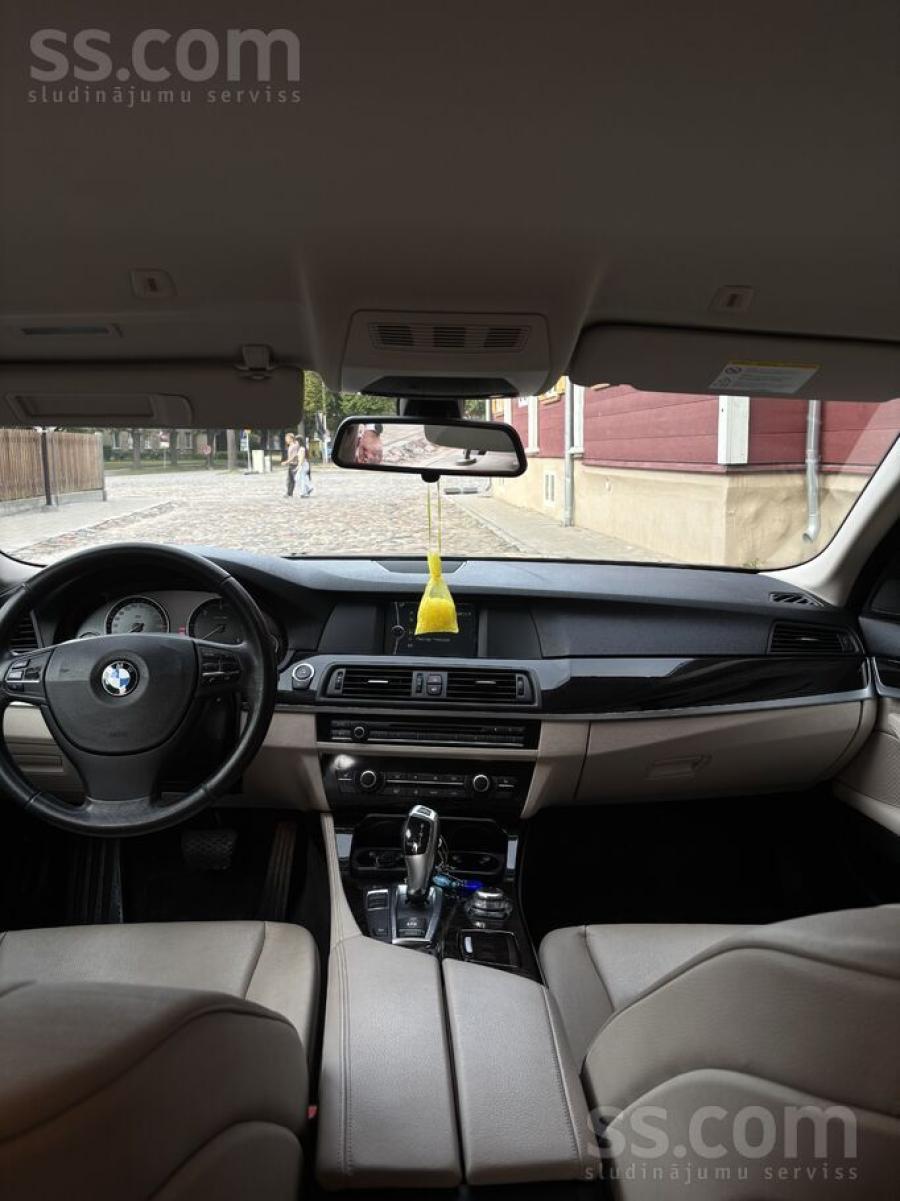 Melns BMW 530 2011 Jelgava, ar dzinēja tilpumu 3.00 L un nobraukumu 270 tūkst. km par 8500 €, foto 9 vietnē AUTOMOTO.COM.LV