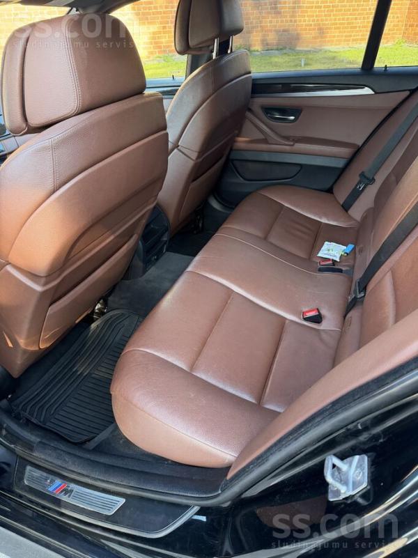Melns BMW 530 2011 Alūksne, ar dzinēja tilpumu 3.00 L un nobraukumu 303 tūkst. km par 10200 €, foto 6 vietnē AUTOMOTO.COM.LV