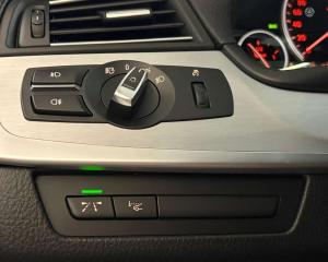 Black BMW 530 2011 in Marijampole, with an engine capacity of 2.99 L and mileage of 271 thousand km for 9850 €, photo 28 on AUTOMOTO.COM.LV