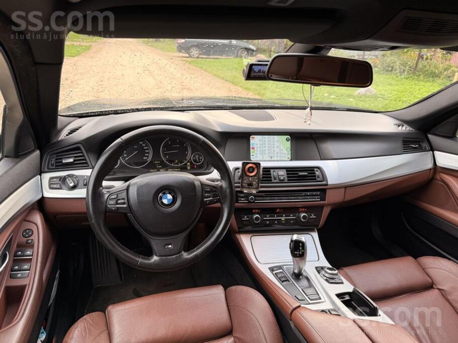 Black BMW 530 2011 in Riga, with an engine capacity of 3.00 L and mileage of 335 thousand km for 8500 €, photo 7 on AUTOMOTO.COM.LV