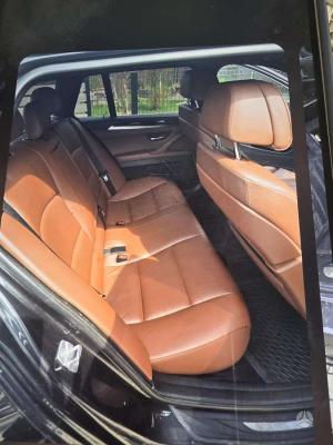 Black BMW 530 2011 in Druskininkai, with an engine capacity of 2.99 L and mileage of 301 thousand km for 7300 €, photo 4 on AUTOMOTO.COM.LV