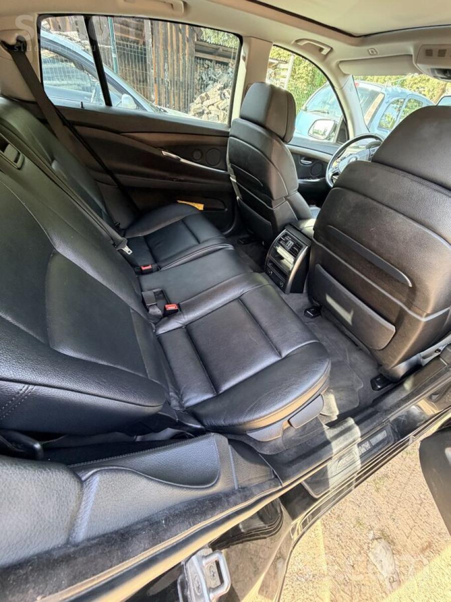 Melns BMW 530 2011 Dobele, ar dzinēja tilpumu 3.00 L un nobraukumu 240 tūkst. km par 8700 €, foto 8 vietnē AUTOMOTO.COM.LV