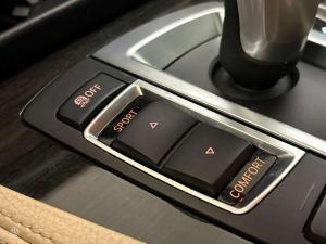 Black BMW 530 2011 in Marijampole, with an engine capacity of 2.99 L and mileage of 272 thousand km for 10850 €, photo 35 on AUTOMOTO.COM.LV
