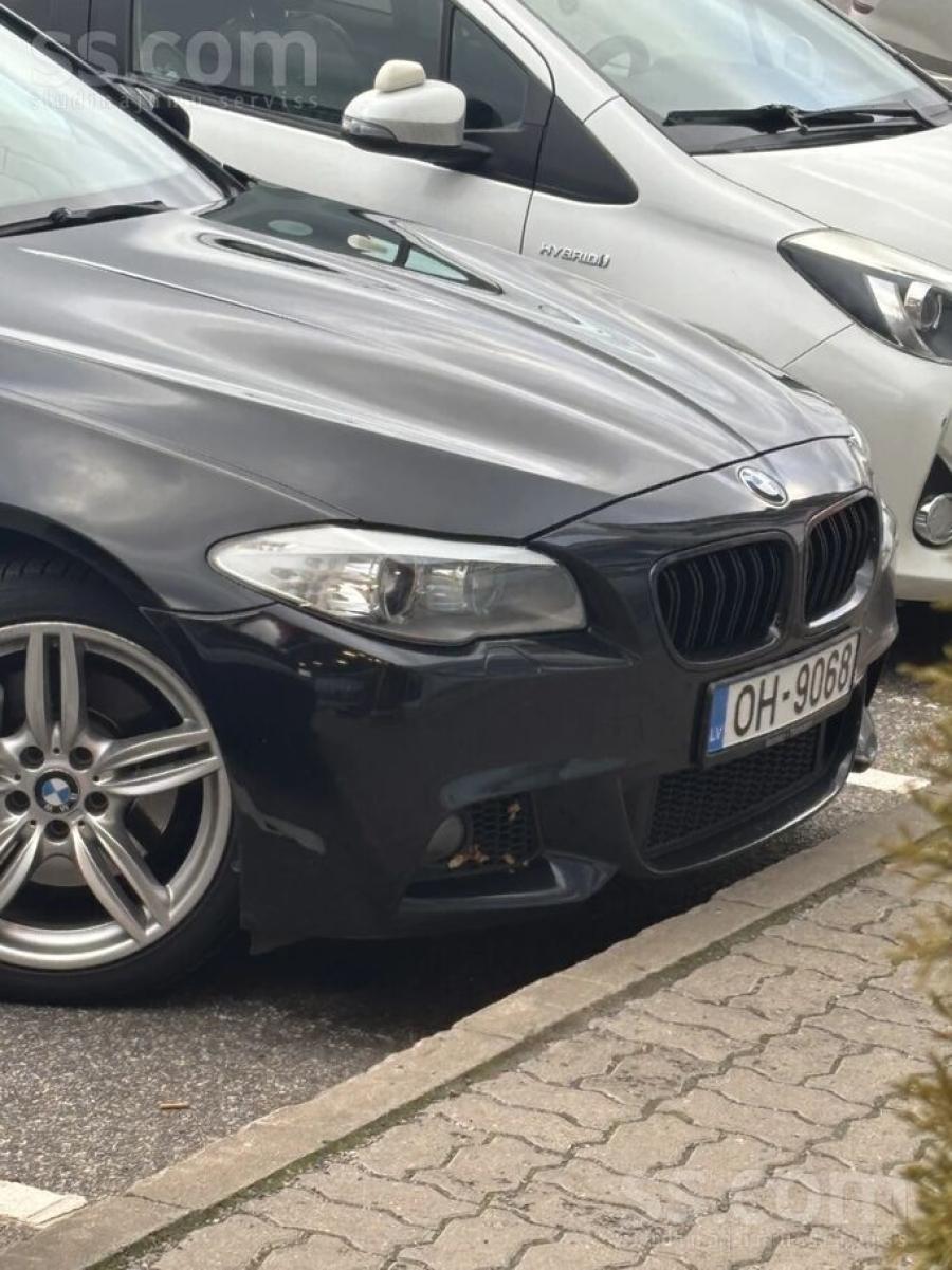 Melns BMW 530 2011 Alūksne, ar dzinēja tilpumu 3.00 L un nobraukumu 304 tūkst. km par 11399 €, foto 9 vietnē AUTOMOTO.COM.LV