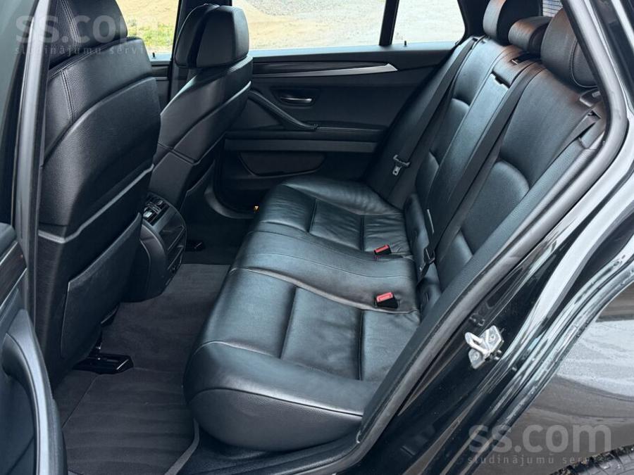 Melns BMW 530 2011 Ogre, ar dzinēja tilpumu 3.00 L un nobraukumu 287 tūkst. km par 9850 €, foto 12 vietnē AUTOMOTO.COM.LV