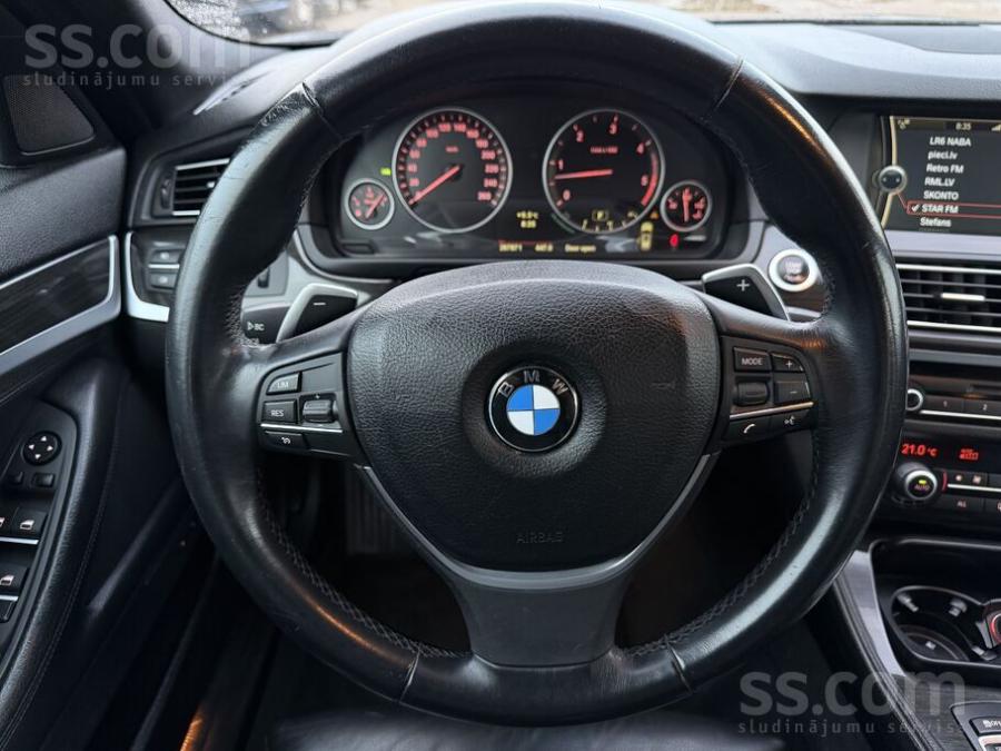 Melns BMW 530 2011 Ogre, ar dzinēja tilpumu 3.00 L un nobraukumu 287 tūkst. km par 9850 €, foto 18 vietnē AUTOMOTO.COM.LV