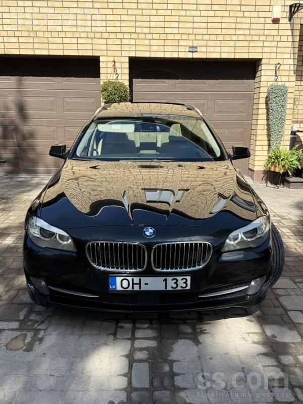 Melns BMW 530 2012 Jelgava, ar dzinēja tilpumu 3.00 L un nobraukumu 251 tūkst. km par 10390 €, foto 2 vietnē AUTOMOTO.COM.LV