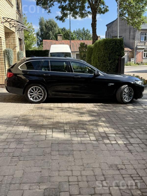 Melns BMW 530 2012 Jelgava, ar dzinēja tilpumu 3.00 L un nobraukumu 251 tūkst. km par 10390 €, foto 4 vietnē AUTOMOTO.COM.LV