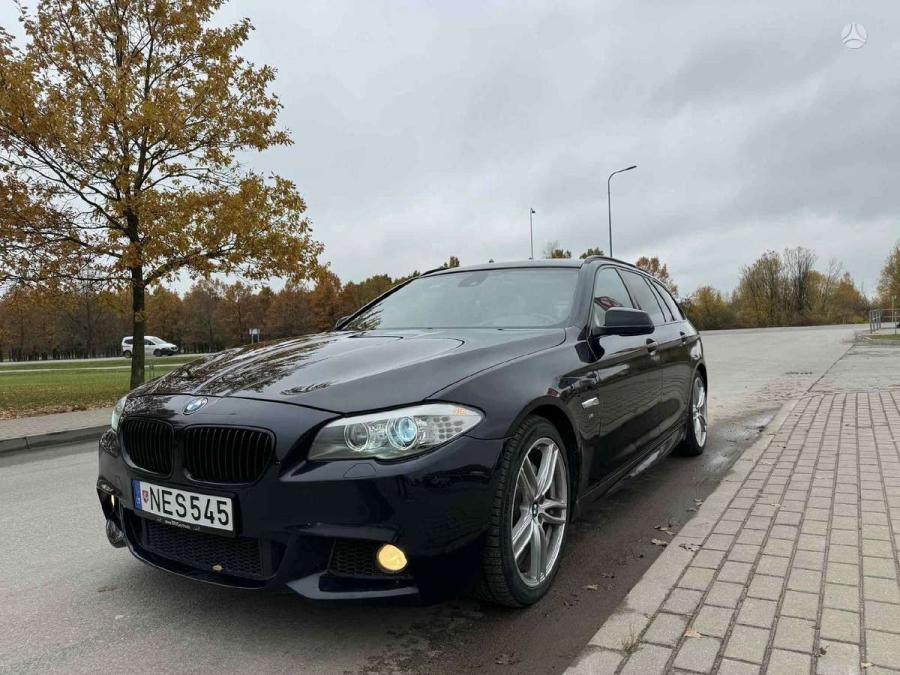 Melns BMW 530 2012 Radviliškis, ar dzinēja tilpumu 2.99 L un nobraukumu 365 tūkst. km par 8700 €, foto 1 vietnē AUTOMOTO.COM.LV