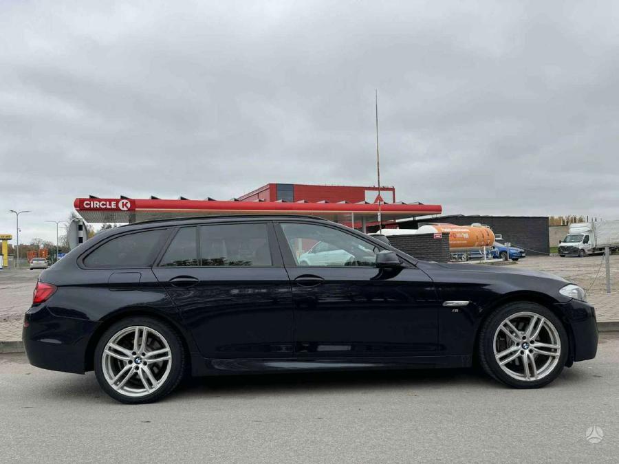 Melns BMW 530 2012 Radviliškis, ar dzinēja tilpumu 2.99 L un nobraukumu 365 tūkst. km par 8700 €, foto 3 vietnē AUTOMOTO.COM.LV